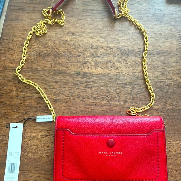 Marc Jacobs | Bags | Marc Jacobs Apple Red Cross Body Bag Purse Nwt ...